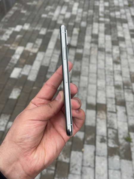 Iphone 8 64 KH/A