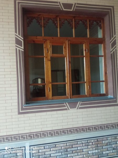 Продаются Б/У Окна и Двери.