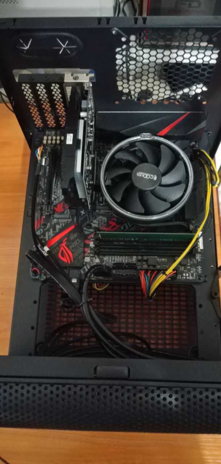 Системный блок в редком корпусе Thermaltake Core V21