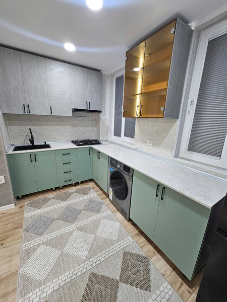 Продаётся кв-а 3в4/3/4,Кирпич,Пионерская,Центральный квартал Чиланзар