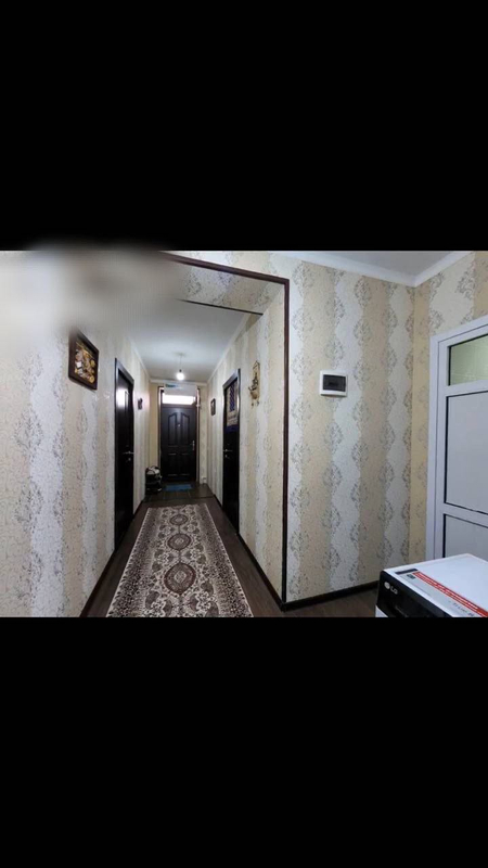 Котедж сотилади.