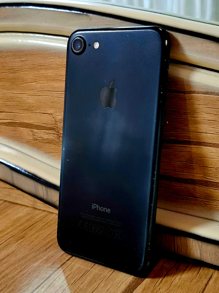 IPhone 7 Black 128GB 99% Yomkos