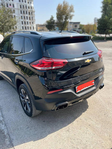 Tracker Primier Срочна сотилади