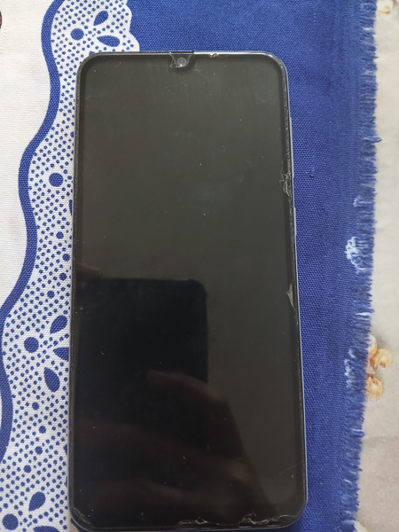 Телефон Samsung A50