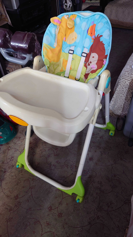 Стульчик для кормления Fisher Price Easy Fold