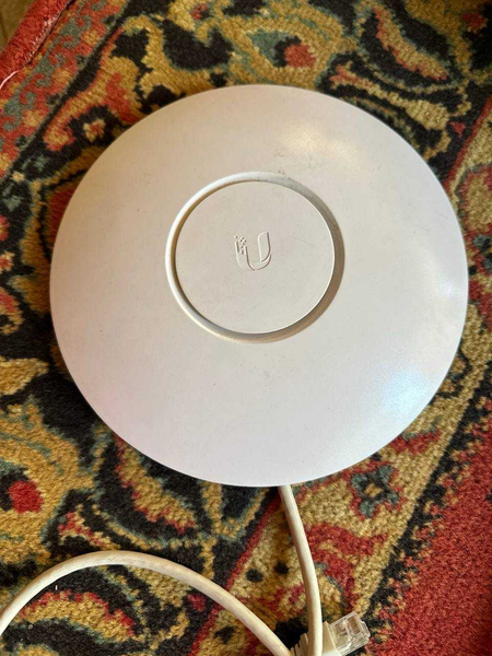 Ubiquity Unifi UAP Точка доступа