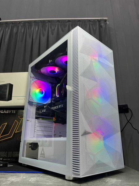 Зверь Компьютер! Core I5 12400F / RTX4060 8GB / DDR4 32GB /SSD 1TB
