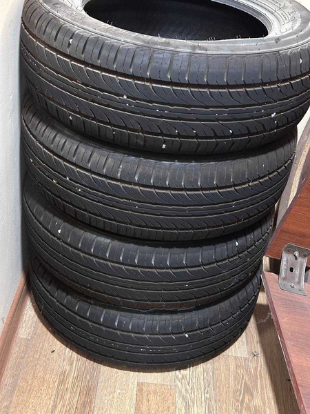 Balon ARIVO 195/60 R15