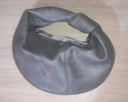 Сумка серая из экокожи