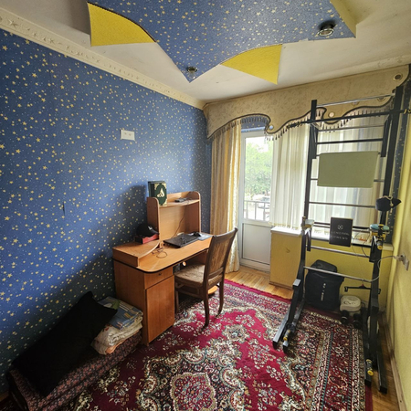 Продам 3 ком квартиру на Карасу-2