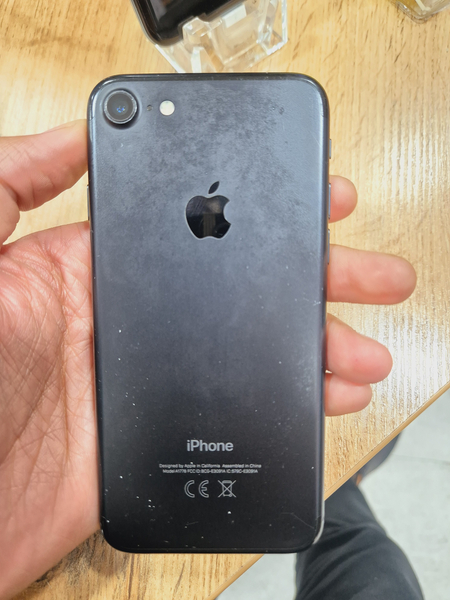 Iphone 7  32gb LLA