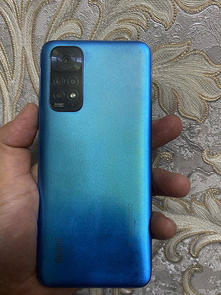 Redmi note 11  128gb aybi yoq pasport kopiya beriladi
