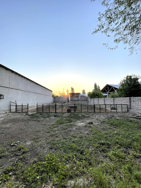 Продается земельный участок на реке Карасув(Цена договорная)