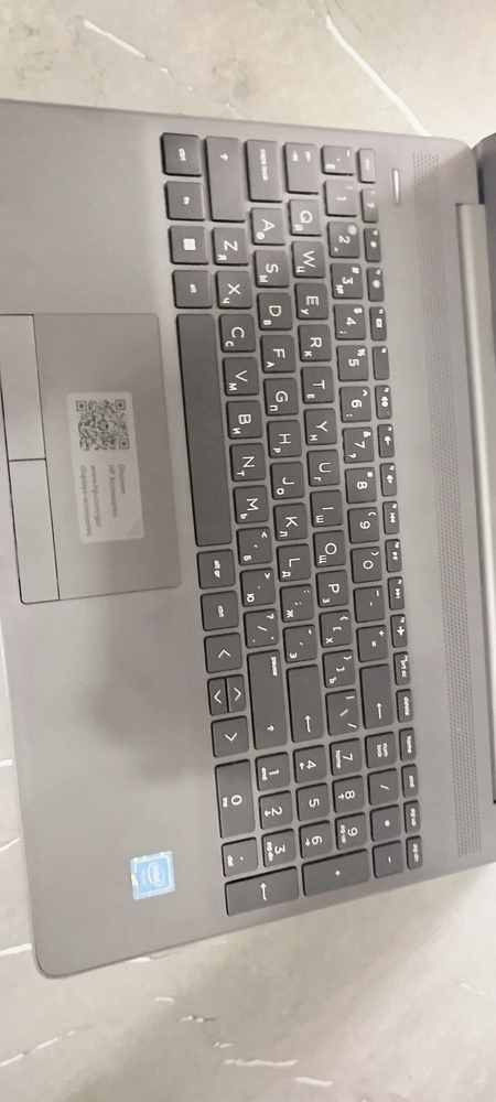 Продам Ноутбук HP 15.6 Intel 4020