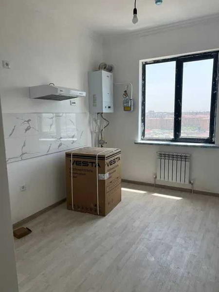 Срочно продаётся квартира в Янгихаятском районе (Янги Дархон) 79 kv