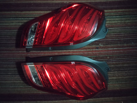SPARK MERCEDES stopnik sotiladi.