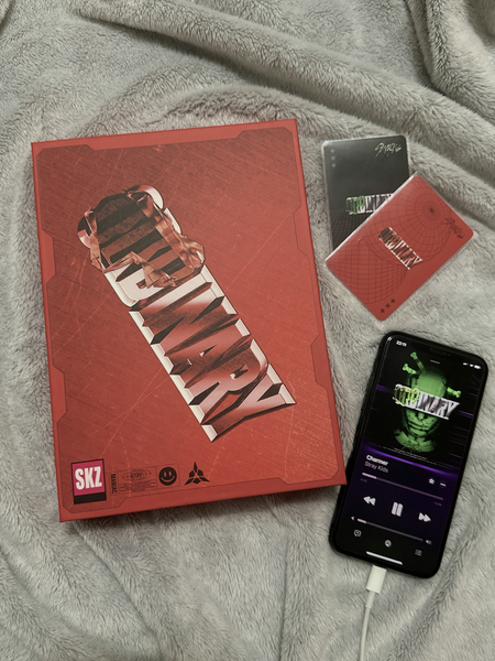 Stray Kids Album “Oddinary”