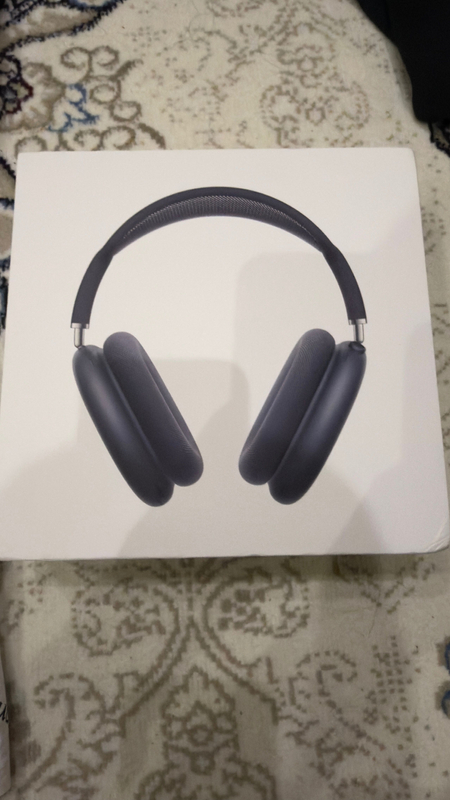 Apple airpods max