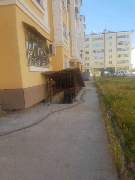 Срочно продается полуподвальное помещение в центре города