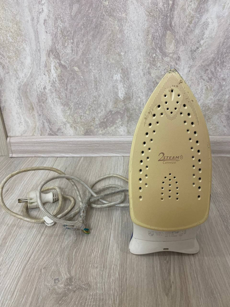 Продам утюг Philips