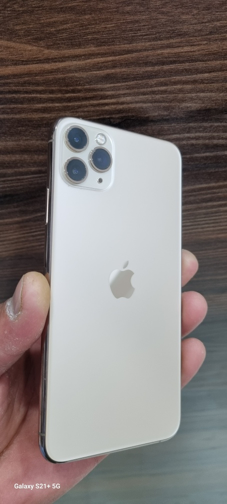 Iphone 11 pro max gold