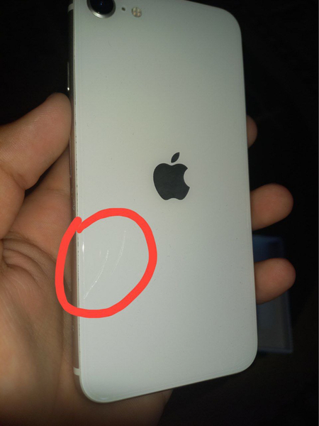 Iphone Se gen 3 (2022) sotiladi 64gb