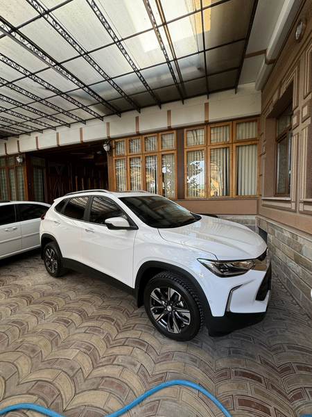 Tracker 2 Premier 2023