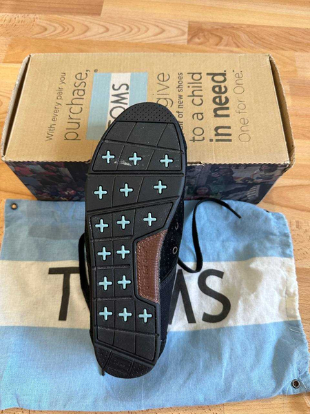 Мокасины мужские TOMS Cordones! Новые в коробке!