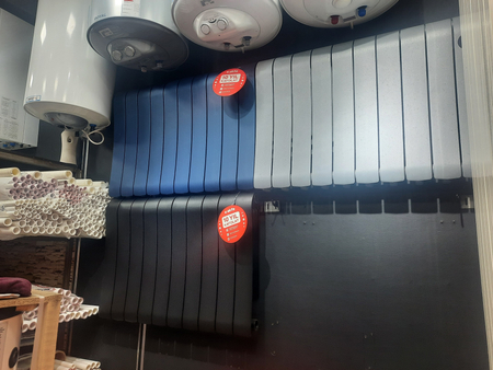 Rangli Akfa radiatorlarini keng turdagi assortimenti