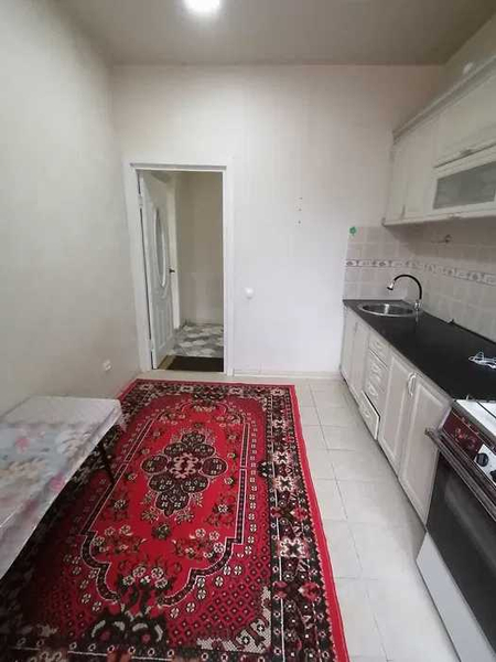Сдаётся в аренду квартира 2/2/9 возле рынка Чорсу за 400у.е.