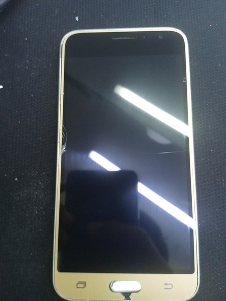 Telefon sotiladi