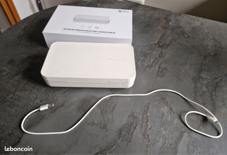 UV Sanitizer with Wireless Charging Samsung