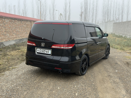 Honda Elysion 2004