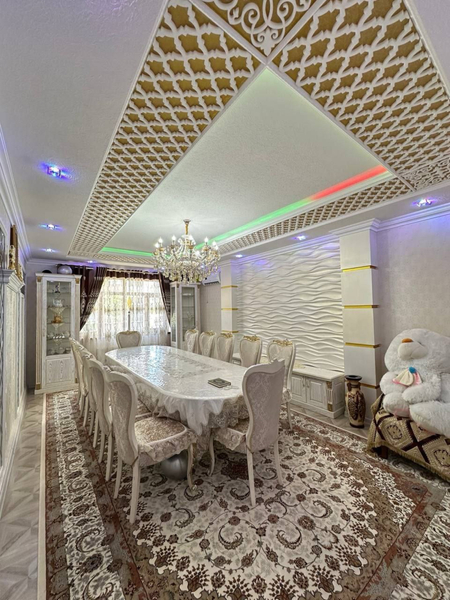 Продается 4 ком. Квартира на 2 этаже площадью 128 кв.м. В СамкочАвто