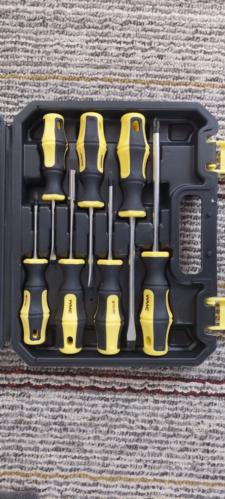 Nabor otverka WMC TOOLS 1065 sotiladi! 65 donalik nabor.
