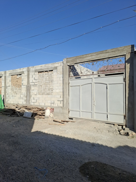 Прод-ся дом 5к 2с Занги ота газ свет вода кан-я все есть