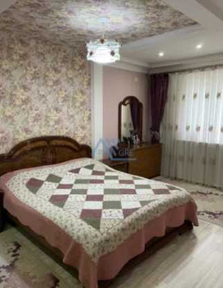 Новза метро (бывш. Хамза), Мечеть Новза 140м² 4\\\\4\\\\4 БАНКОВСКАЯ с меб.