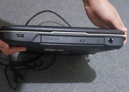 Acer Noutbuk sotiladi