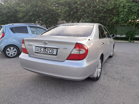 Toyota Camry XV 30