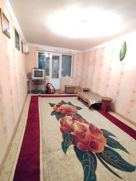 Uy sotiladi shahar markazidan