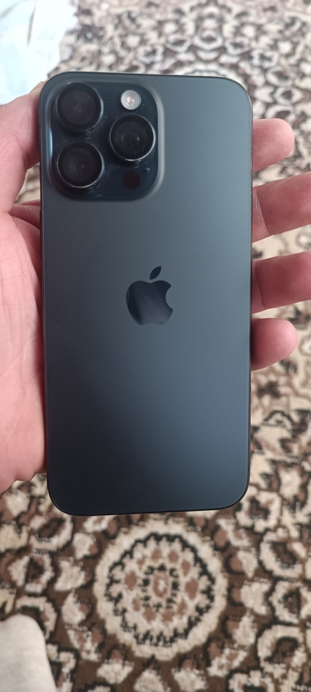 iPhone 15 pro max 256 88%