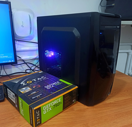 Игровой ПК (кейс) i5,12Gb, SSD 240, HDD 500,750ti
