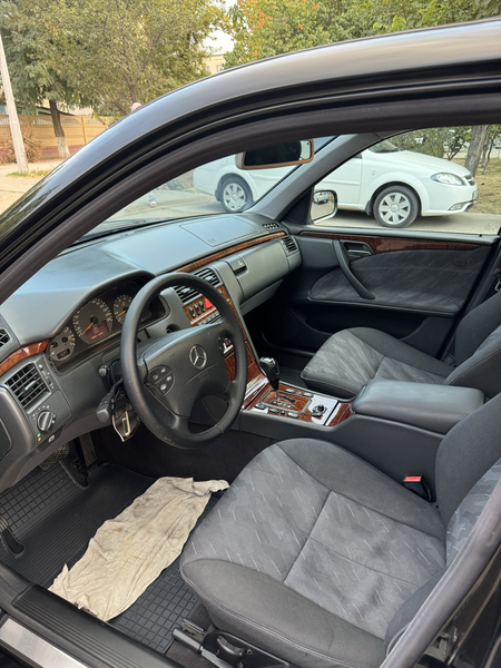 Mersedec benz w210