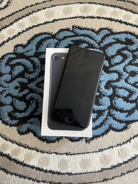 iPhone 7 xivada sroshniy sotiladi