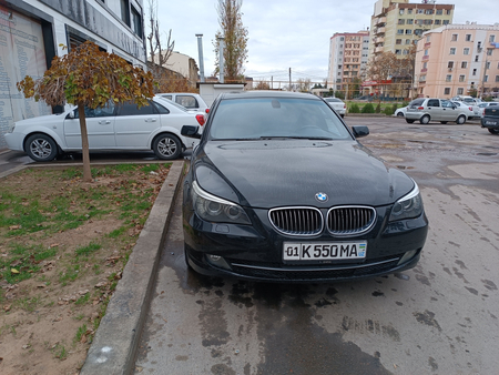 Продается БМВ е60 в хорошем состоянии полностью на ходу мотор н52б25