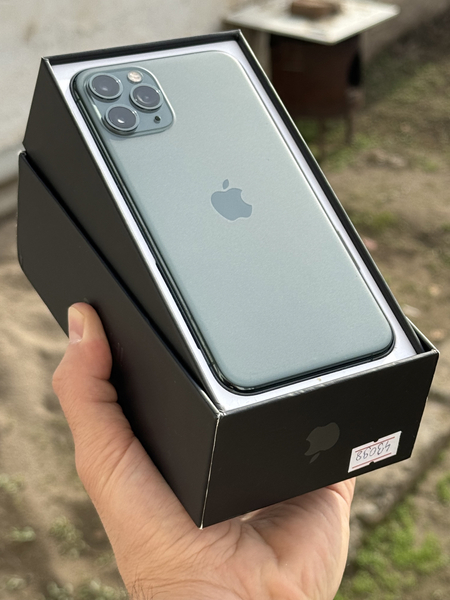 iPhone 11pro 256gb фулл комплект