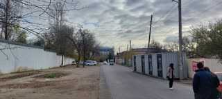 Юнусабад - Багишамол, ор-р кафе Самовар, участок 4 сотки почти ровный