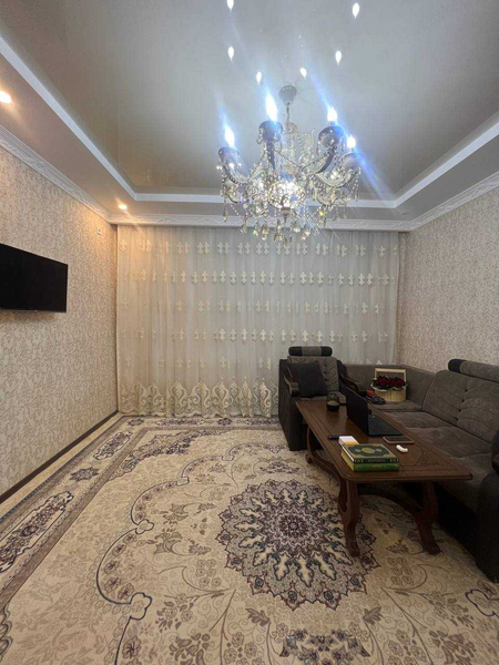 Срочно Продаётся Квартира. р-н Янгихаёт, 3А курилиш 2/7/7