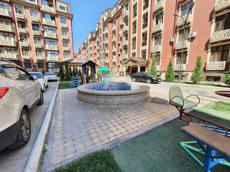 Сдается 3 комнатная квартира на Ц-7 120 м.кв