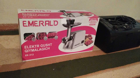 Emerald ER 312 elektr go'sht qiymalagich